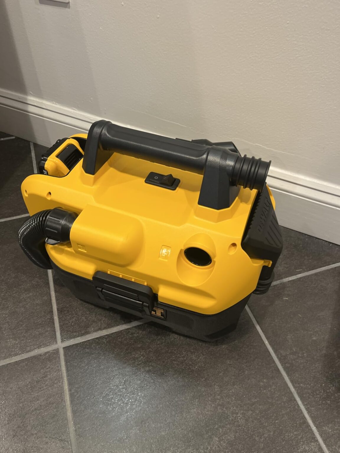 12 Best Portable Vacuums For Construction Work (March 2026 Buyer's Guide)