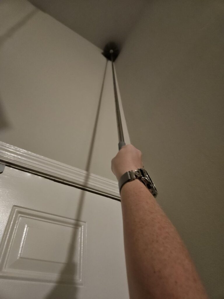 8 Best Vacuums for Ceiling Cleaning (January 2026) Tested